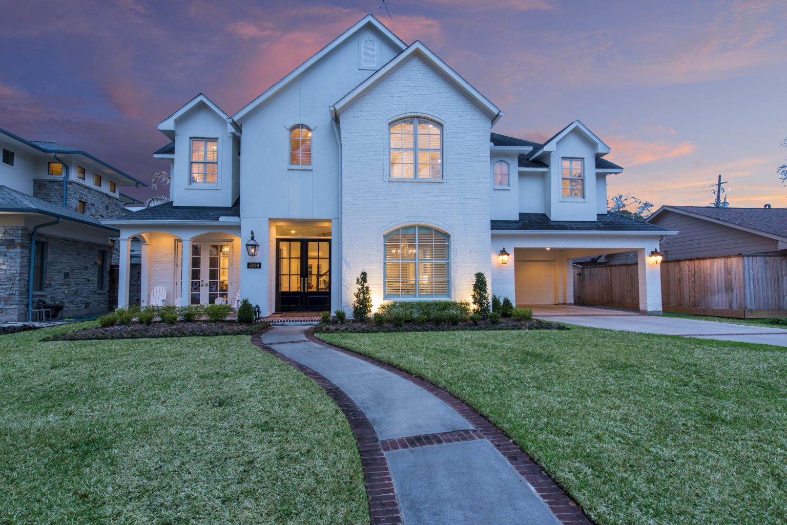 On Point Custom Home Builder in Houston | Luxury Homes